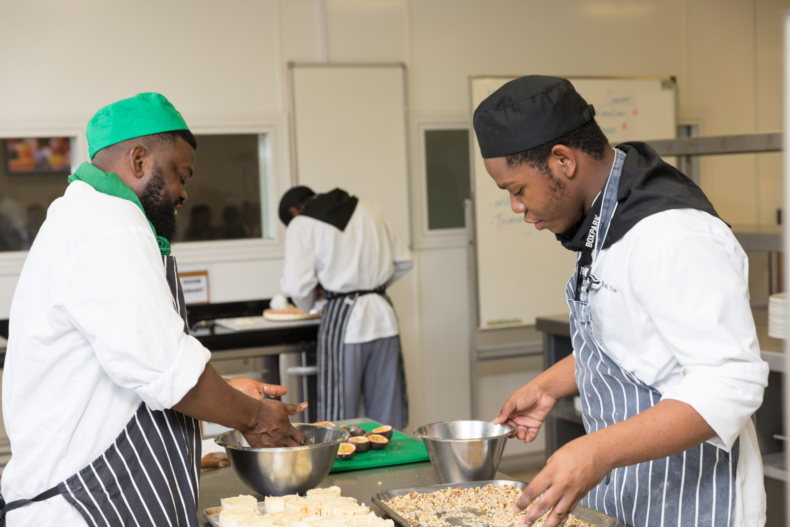 Chefs Restaurant re-opens to public - Croydon College